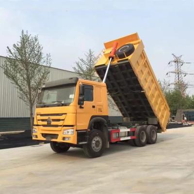 Cina Blue Sinotruck 371HP volume di sabbia HOWO 6X4 camion di ribaltamento minerario per cantiere in vendita