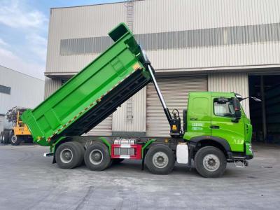 Cina Pneumatici per camion da scarico 12 1spare Sinotruck HOWO 12 ruote 8x4 30m3 40 tonnellate 50 tonnellate Tipper in vendita