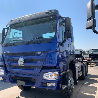 中国 シノトルク HOWO 3軸 6X4 トラクター トラックヘッド ユーロ2 エミッションとZfステアリング 販売のため