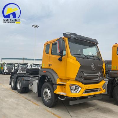 Cina Cisterna di petrolio in alluminio da 400L 6X4 6X6 Heavy Duty HOWO Trailer Head Truck per le vostre esigenze in vendita
