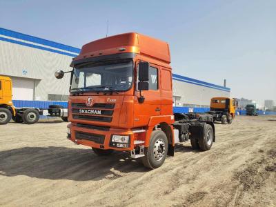 Cina 2 assi 3 assi Shacman 4X2 6X4 Trattor Truck Prime Mover con 400L Aluminum Oil Tanker in vendita