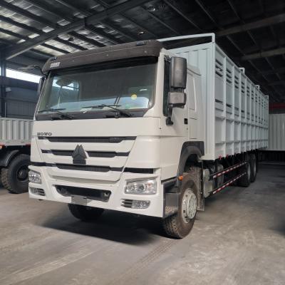 China Sinotruk HOWO vrachtwagen met ECE-bandcertificering en Wly6t46-transmissie Te koop