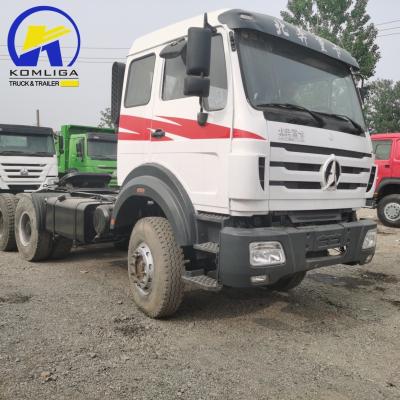China Handgestuurde 380 pk Beiben-tractor aanhangwagen hoofd vrachtwagen voor het vervoer van zware lading Te koop