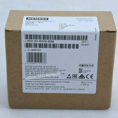 Chine Module 1231 de PLC de SM de module d'entrée analogique de 6ES7231-4HD32-0XB0 SIMATIC S7-1200 6ES7 231-4HD32-0XB0 à vendre