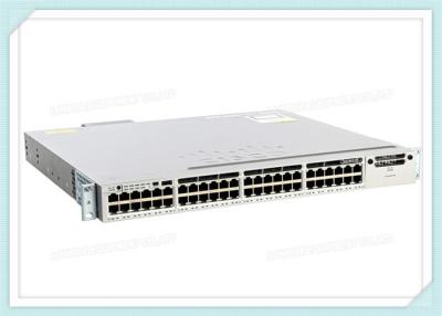 China Ethernet UPOE de la capa 3 - 48 del interruptor del catalizador WS-C3850-48U-E de Cisco * 10/100/1000 vira apilable manejada del servicio del IP hacia el lado de babor en venta