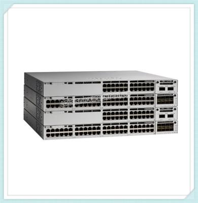 中国 Cisco元の新しい24 GE SFPはモジュラー アップリンク スイッチC9300-24S-Eを左舷に取る 販売のため