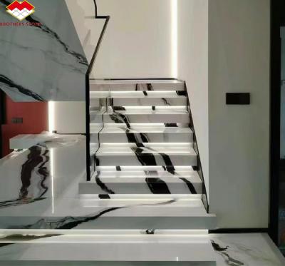 Chine Escalier en marbre blanc Panda pour un design intérieur moderne dans un hôtel professionnel à vendre