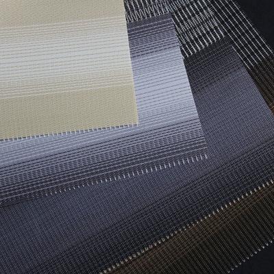 Cina Manual Polyester Zebra Blinds Fabric Semi Blackout Silky And Soft in vendita