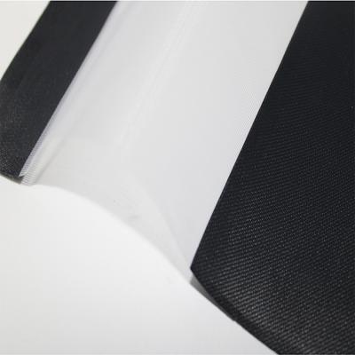 Cina 100% Polyester Blackout 8 Grade Shading Zebra Blinds Fabric in vendita