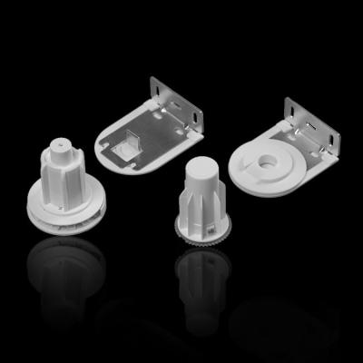 Cina 32Mm 38/50Mm Roller Blinds Accessories Clutch Rollease Transparent Clutch 38 Mm Brackets Design Blinds in vendita