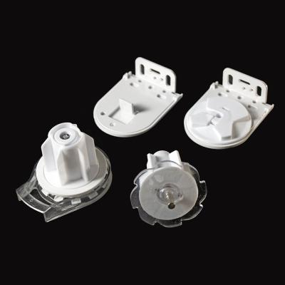 Cina 38mm Roller Blind Accessories Clutch For Blinds in vendita
