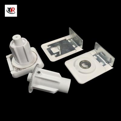 Cina Hot Selling 38Mm Plastic Roller Blinds Mechanism Roller Blinds Components Clutch in vendita