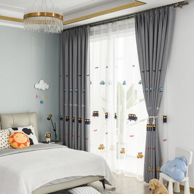 Cina Luxury Jacquard Embroidery Curtain Home Multi-Color Blackout Living Room Curtain Sets Modern in vendita