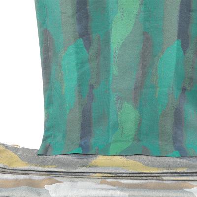 Cina Chinese Classic Design Heat Insulation Exquisite Home Decoration Blackout Curtain For Living Room in vendita