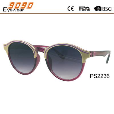 China Gafas de sol en el diseño redondo de moda, hechas del plástico, convenientes para los hombres y las mujeres en venta