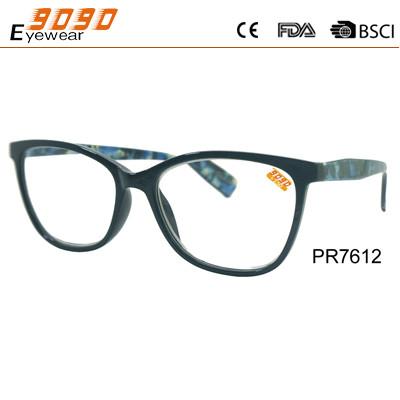 China Los vidrios de lectura de moda unisex, hechos del plástico, poder sonaron: 1,00 a 4.00D en venta