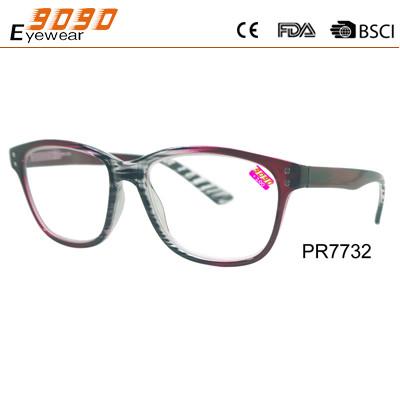 China Vidrios de lectura plásticos del nuevo del estilo de la moda color del precio competitivo, bisagra de la primavera, pernos de plata del metal en venta