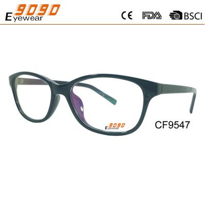 China El seleccionar de la obra clásica y gafas ópticas de moda del CP para las mujeres y los hombres en venta