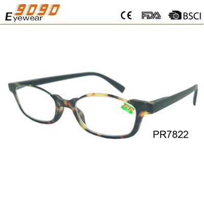 China Vidrios de lectura de moda, hechos del plástico, de la bisagra de la primavera, de convenientes para los hombres y las mujeres en venta