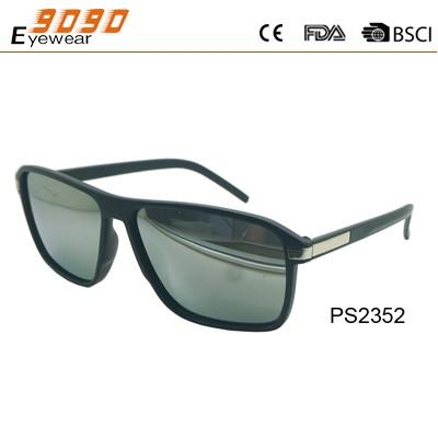 China Gafas de sol de moda del rectángulo, hechas de bastidor plástico y de pequeñas piezas en el templo en venta