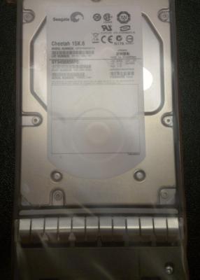 Cina Drive del hard disk 46Y0297 4007 del server di IBM una serie di 450 GB 15K FC EXN4000 N in vendita