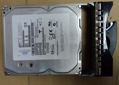 Cina Drive del hard disk 00Y5797 00Y5791 300GB 15K SRS 2,5 V5000 del server di IBM in vendita