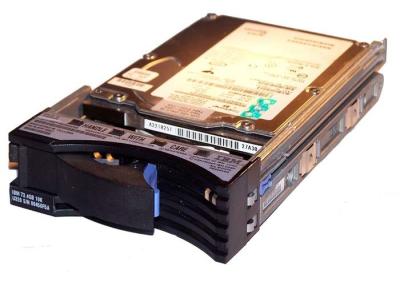 Cina Drive del hard disk 97P1657 26K5137 PSeries 73GB 10000RPM SCSI del server di IBM in vendita