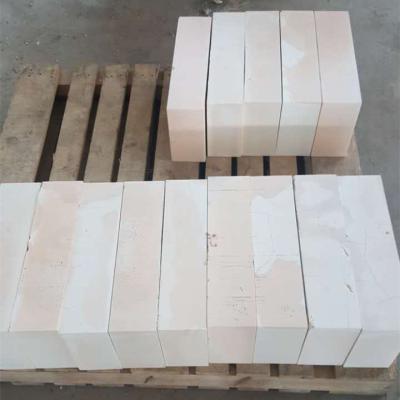 Chine Cuisinier professionnel de fusion en verre de brique à faible teneur en CaO à vendre