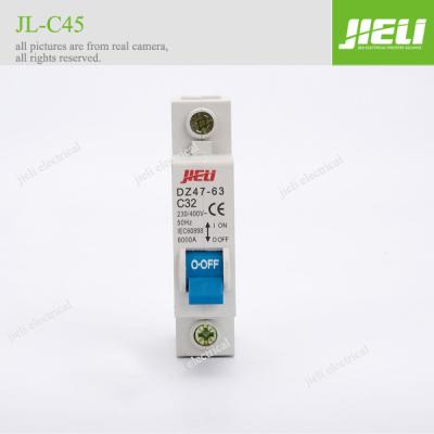 中国 4 GB 14048.2 IEC 60947-2 をつけるためのポーランド人 DZ47 の空気電気小型遮断器 販売のため