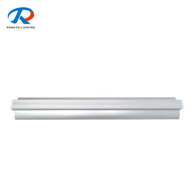 Cina Full Spectrum Red Light 24w Led Grow Lamp For Indoor Hydroponic Greenhouse Plants in vendita