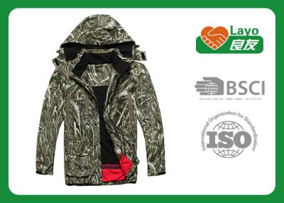 Cina Rivestimento all'aperto 100% di Softshell del poliestere per l'escursione/che cerca L-008 in vendita