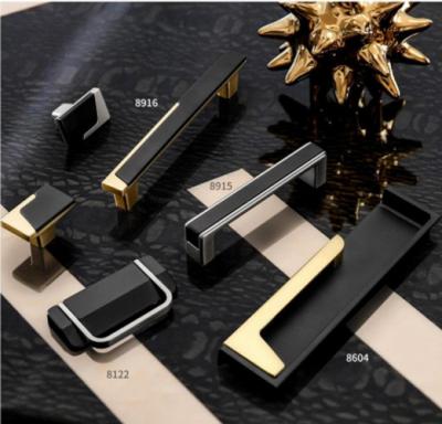 中国 亜鉛合金で加工された,様々な厚さのステンレス鋼のハンドルセット 販売のため