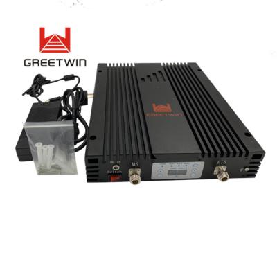 Cina Ripetitori LCD 27dBm 78dB EGSM 900MHz WCDMA 2100MHz LTE2600MHz del segnale del telefono cellulare dell'esposizione della tri banda in vendita