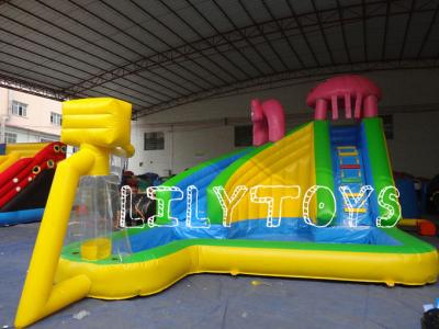 中国 黄色いコマーシャルはプラトン ポリ塩化ビニールが付いている膨脹可能なスポーツのゲーム水スライド Lilytoys をからかいます 販売のため