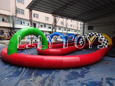 Cina giochi gonfiabili di sport della grande pista gonfiabile rossa dello zorb per le attività all'aperto in vendita