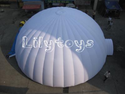 Cina Tenda gonfiabile impermeabile ed a prova di fuoco del PVC bianco grande della cupola, tenda gonfiabile ermetica di evento per la fiera commerciale in vendita