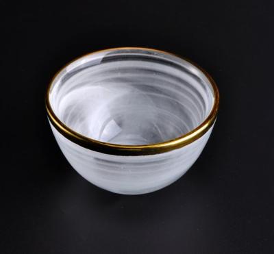 Cina Ciotola di vetro della candela della cristalleria decorativa del bordo dell'oro con colore della nuvola di polvere in vendita