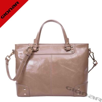 中国 媒体はレディース革ハンドバッグ、綿の内部のライニングのイタリアの革ハンドバッグを Totes 販売のため