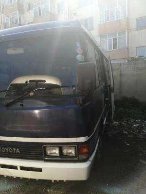 China 2010 el autobús usado del práctico de costa del año 20 asientos, autobús RHD del práctico de costa de Toyota utilizó a Mini Bus With Diesel Engine, dirección izquierda en venta
