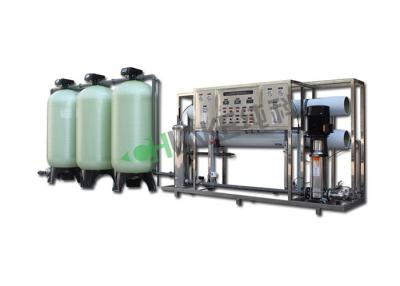 Cina Carbonio & filtro a sabbia attivati 4T/H che beve l'attrezzatura pura di trattamento delle acque con il sistema di controllo elettronico in vendita