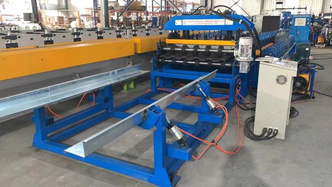 glazed tile rolling machine