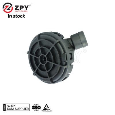 Cina 06E103245E Nuova valvola di ventilazione per carter PCV per Audi A4 A6 A8 Quattro 2.4 3.2 in vendita