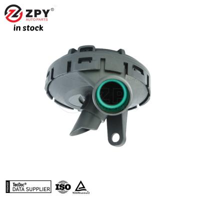 Cina 06E103245E Nuova valvola di ventilazione per carter PCV per Audi A4 A6 A8 Quattro 2.4 3.2 in vendita