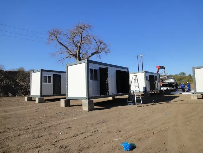 Demountable Small Cheap Tiny Home Prefab House Cottages Container House Office Dormitory Manufacturer Price