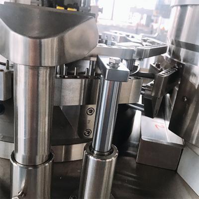 Chine CE - Norme à faible bruit automatique de machine de remplissage de capsule de certification à vendre
