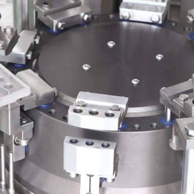 Chine machine de remplissage de gélule de PLC d'affichage à cristaux liquides de 380V 50HZ 75dBA à vendre