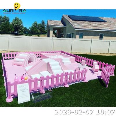 Κίνα Toddler Inflatable Soft Play Equipment Indoor Outdoor Playground Climber Ball Pit Party Rental προς πώληση