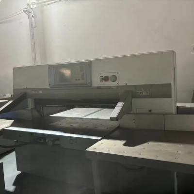 China Máquina de corte de papel de segunda mano 1370 XC Guillotina para cortadores de papel polares usados en venta