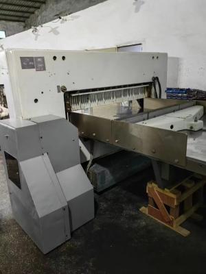 Chine Longue durée de vie Polar 137 couleur machine de coupe de guillotine pour l'usine de fabrication à vendre