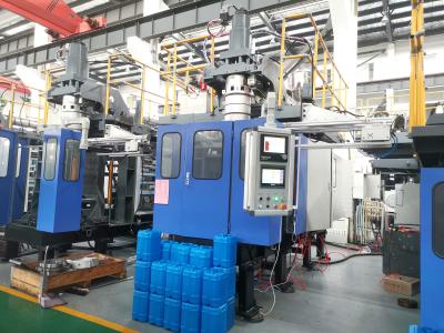 Cina Jerry Can EBM Extrusion Blow Molding Machine 380V 30L HDPE Suzhou Tongda in vendita